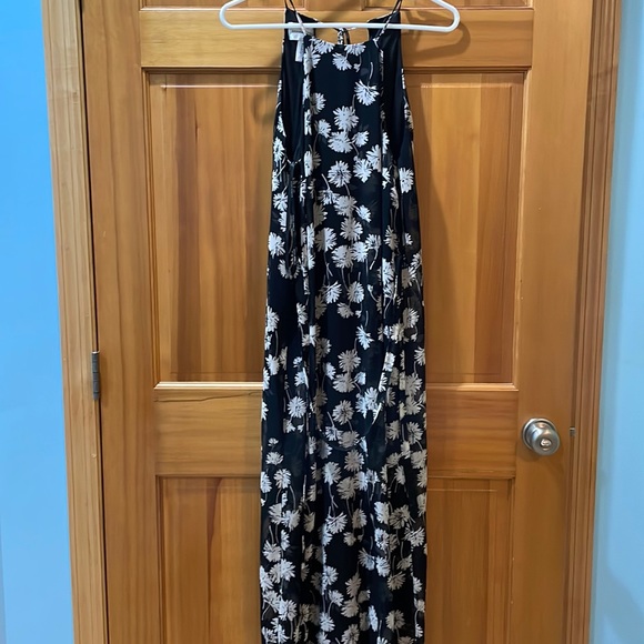 Donna Morgan | Dresses | Donna Morgan Floral Maxi Dress | Poshmark